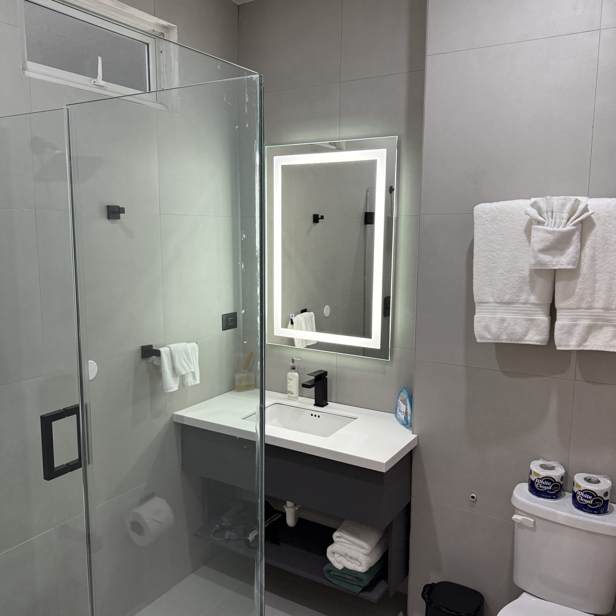 Accommodation - The Views Hotel